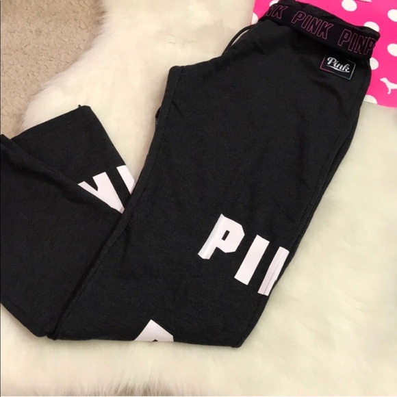 PINK Victoria's Secret | Tops | Nwt Pink Victorias Secret Winter Logo ...
